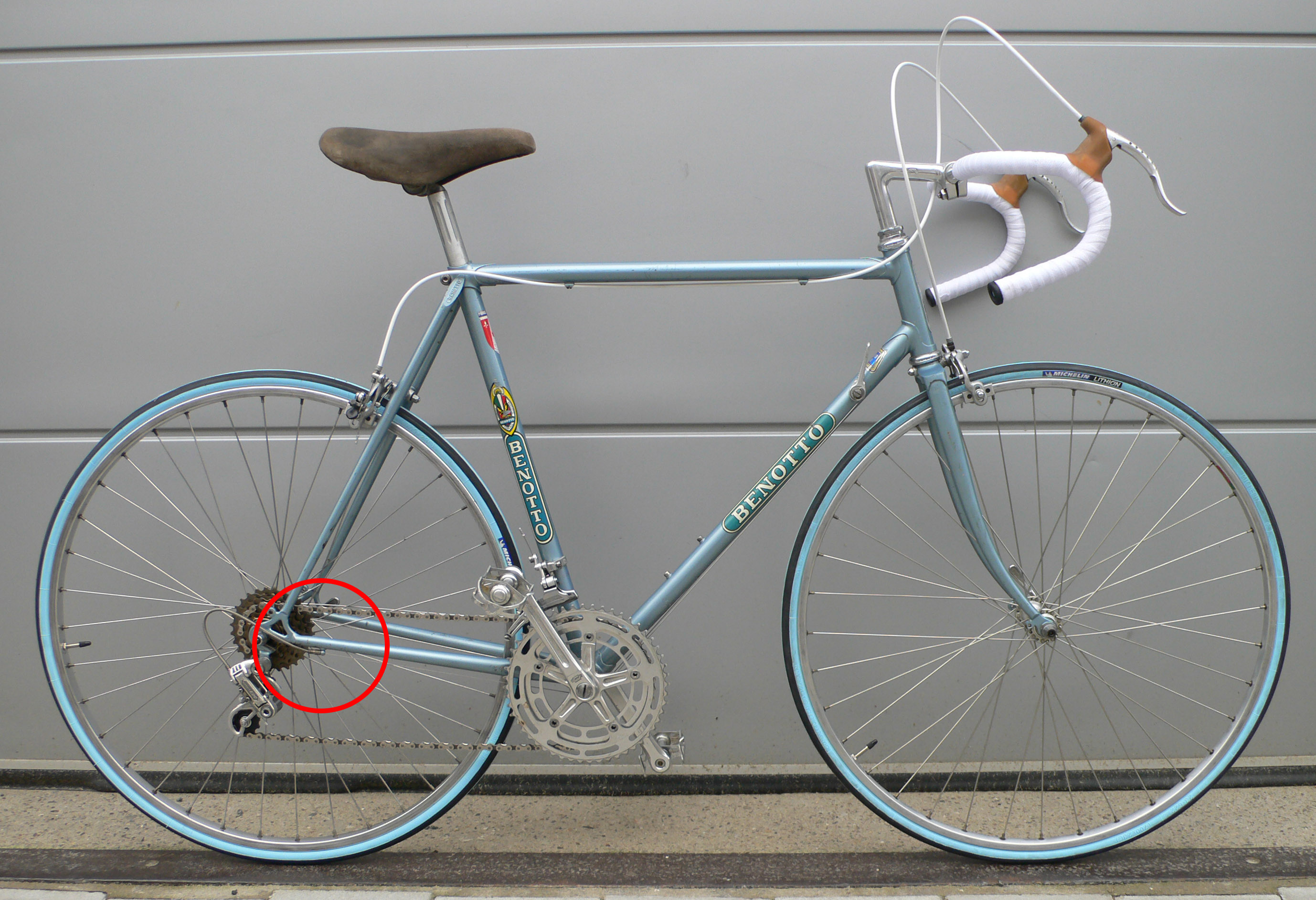 Benotto Bicycle Restoration – How to identify a vintage Benotto bike ...